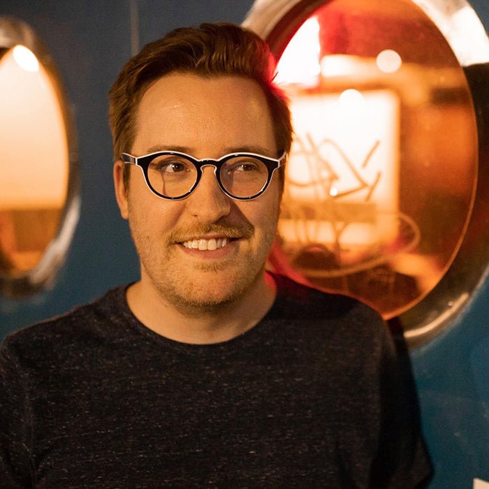 Alex Leeds – Library Tales Publishing